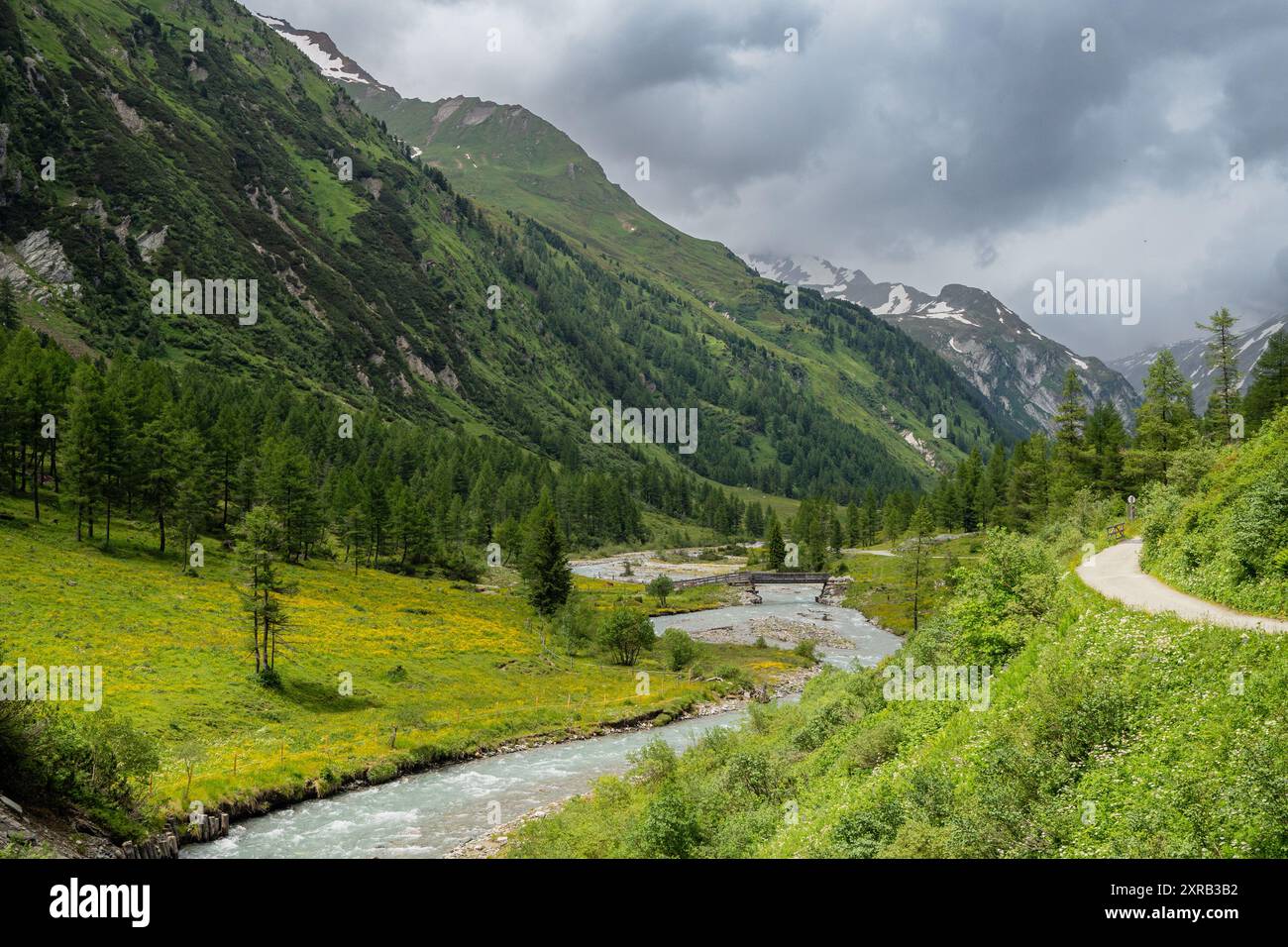 Wildromantische schlucht hi-res stock photography and images - Alamy