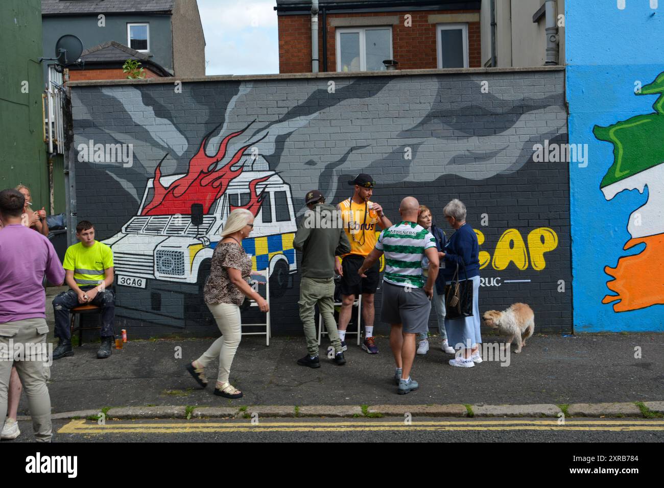 Kneecap mural hi-res stock photography and images - Alamy