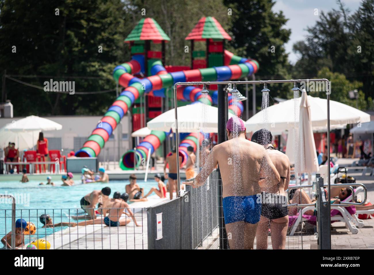 Piscina lapresse hi-res stock photography and images - Alamy