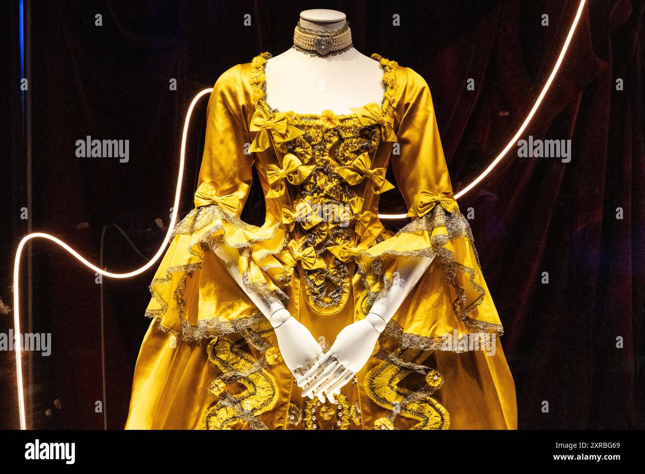 Swift and co hi-res stock photography and images - Alamy