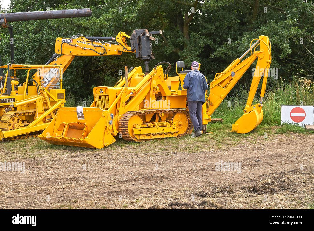 Dozer show hi-res stock photography and images - Alamy