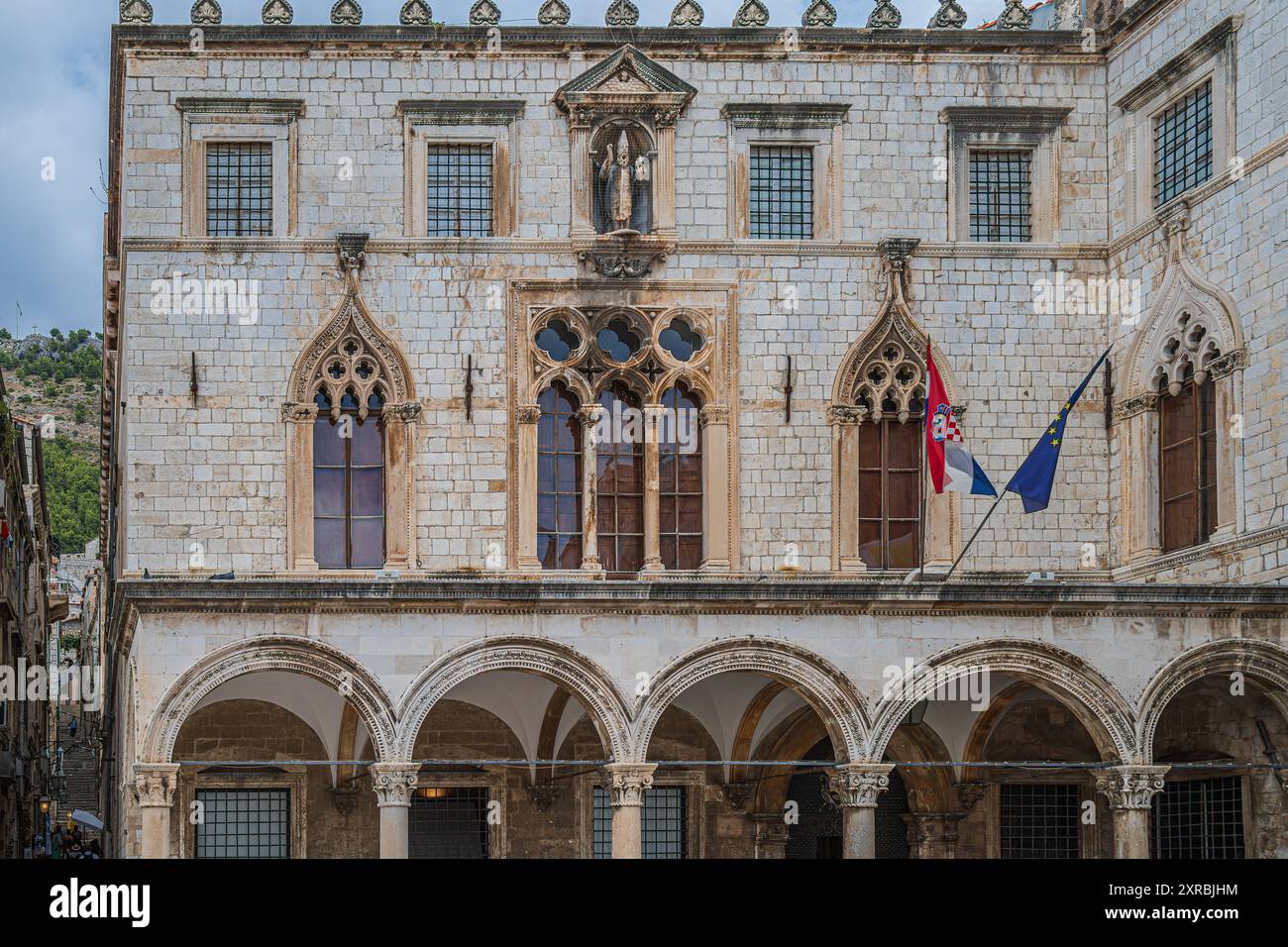 DUBROVNIK, CROATIA - AUG.18, 2022: The Sponza Palace, called Divona ...