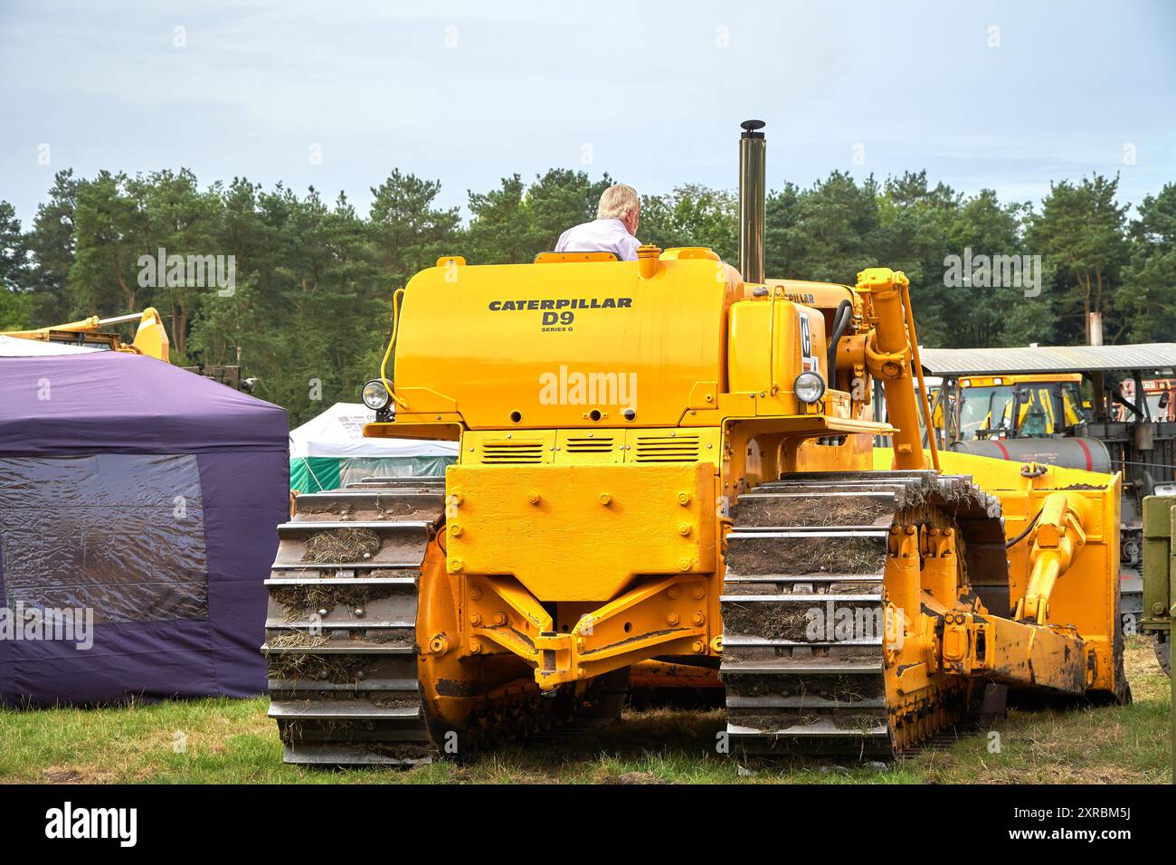 Large D9 Caterpillar bulldozer at the Cromford Steam Rally, Derbyshire ...