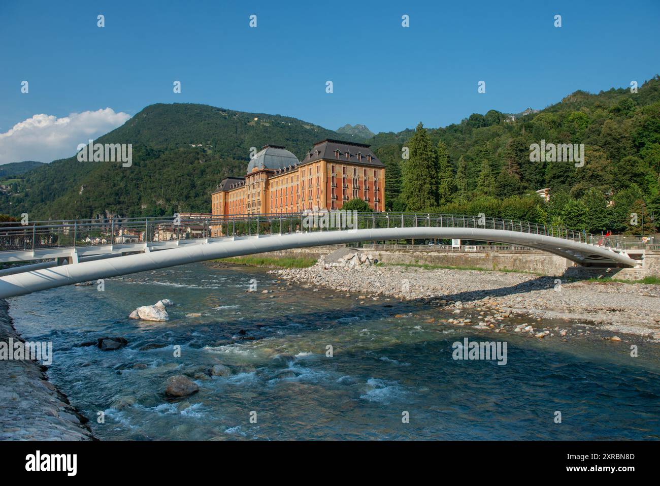 Steel bridge crossing the Brembo river in San Pellegrino Terme Stock ...
