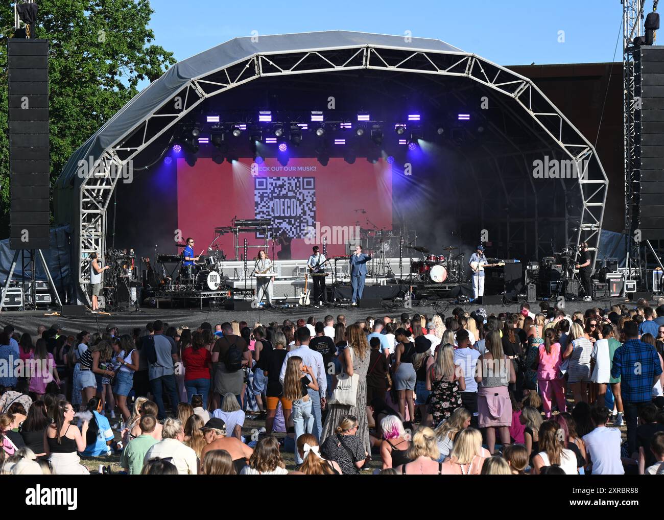 LONDON, UK. 9th Aug, 2024. Deco preforms at Jess Glynne Cian Ducrot ...