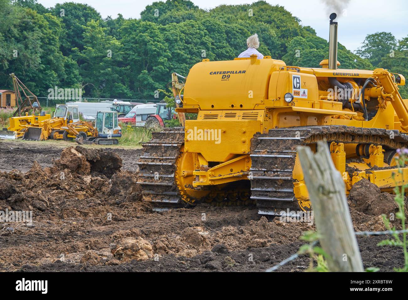 Large D9 Caterpillar bulldozer at the Cromford Steam Rally, Derbyshire ...