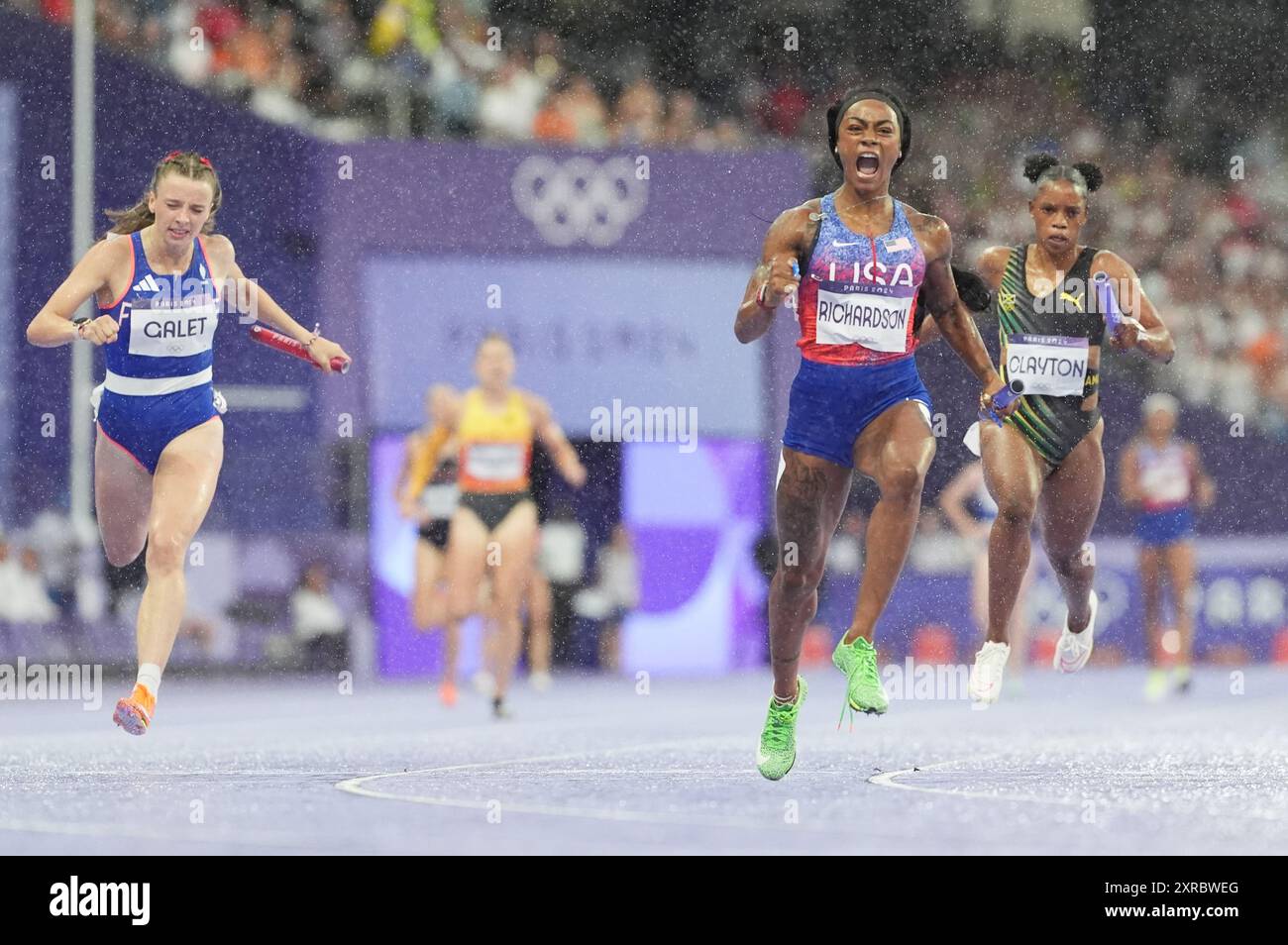 Paris, France. 09th Aug, 2024. Sha'carri Richardson of the U.S. crosses ...