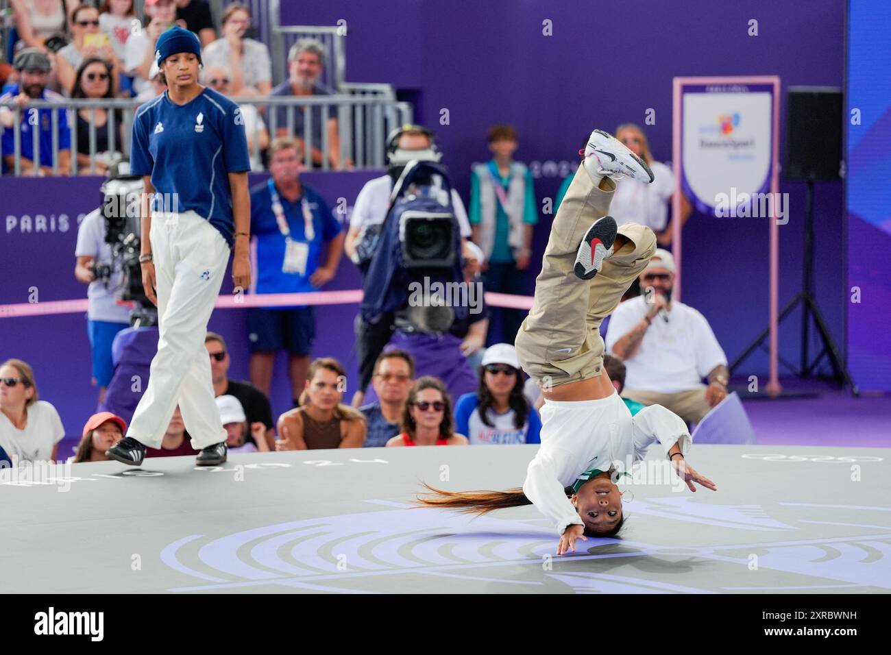 Sya Dembele, known as Syssy of Team France competes against Logan Edra ...