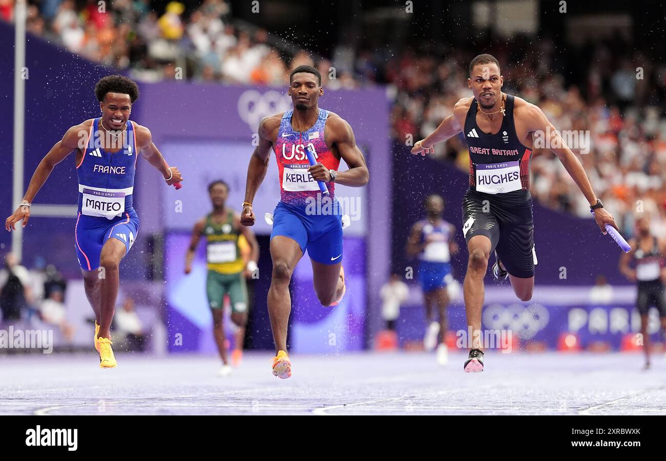 Great Britain's Zharnel Hughes (right) during the final leg of the Men ...