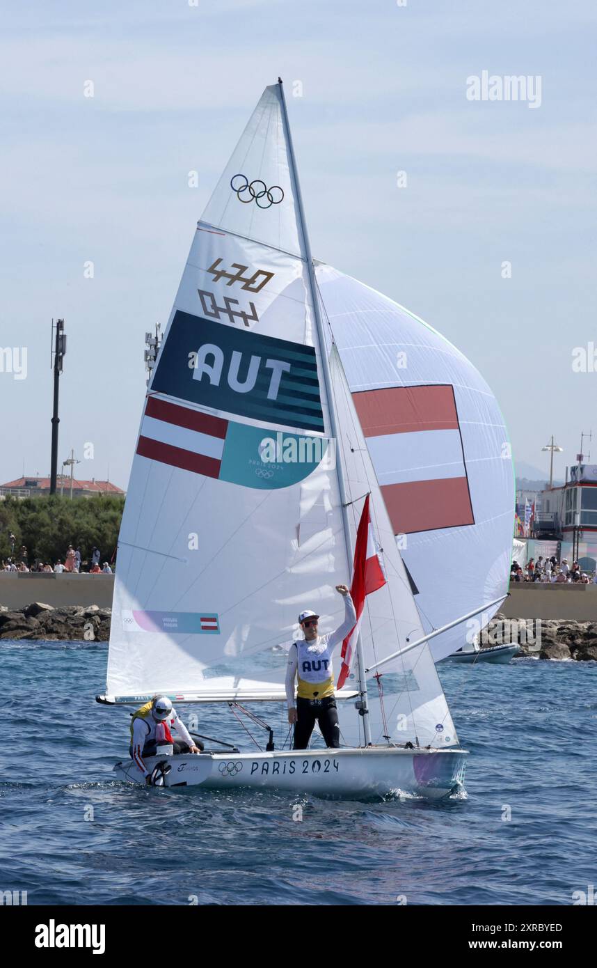 Marseille, France. 08th Aug, 2024. Gold medallists Lara Vadlau and ...