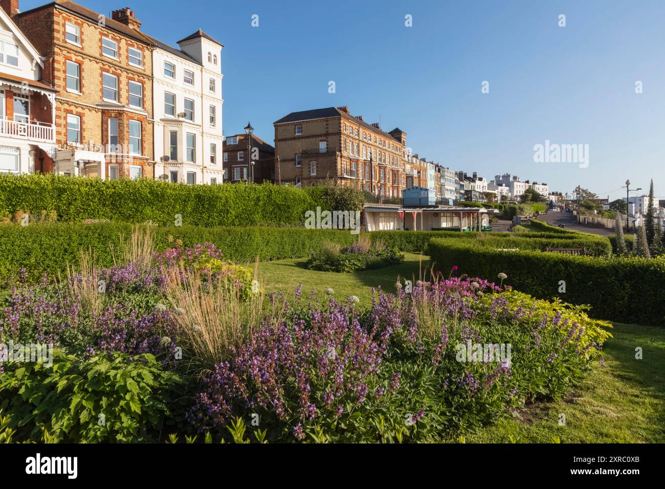 England, Kent, Broadstairs, Victoria Parade and Victoria Gardens Stock ...