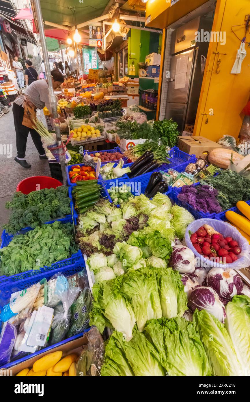 China, Hong Kong, Hong Kong Island, Central, Fruit and Vegetable Shop ...
