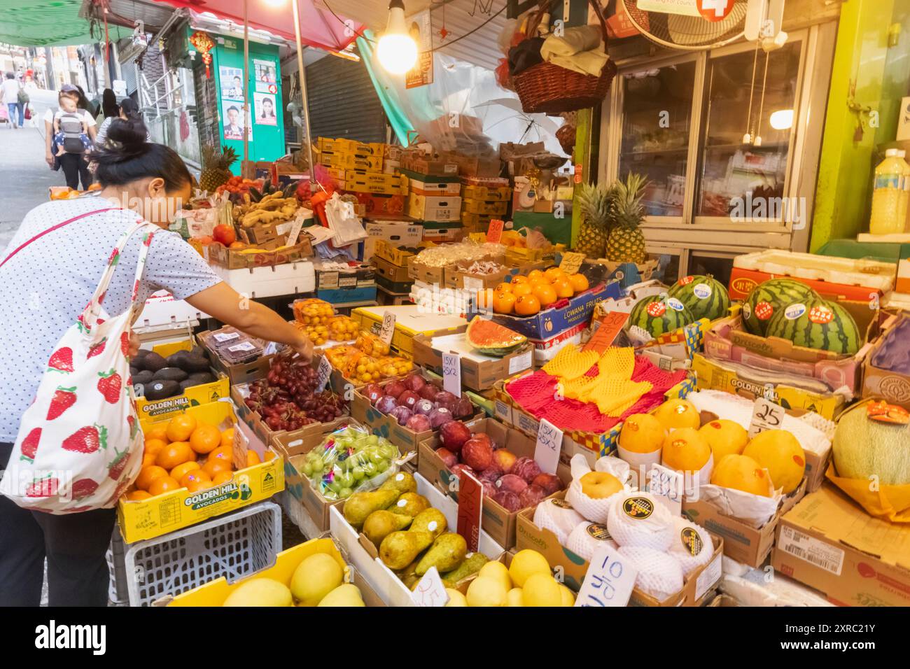 China, Hong Kong, Hong Kong Island, Central, Fruit and Vegetable Shop ...