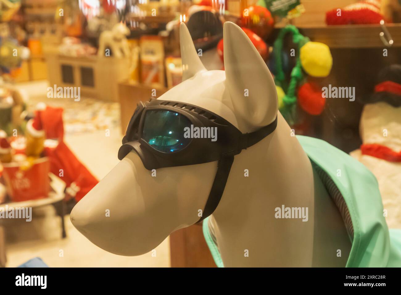 China, Hong Kong, Lantau Island, Discovery Bay, Discovery Bay Market ...