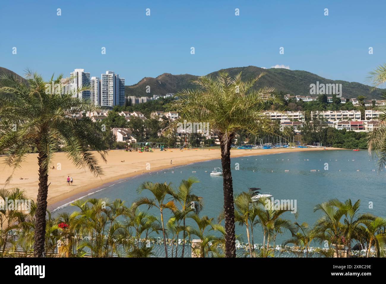 China, Hong Kong, Lantau Island, Discovery Bay, Discovery Bay Beach ...