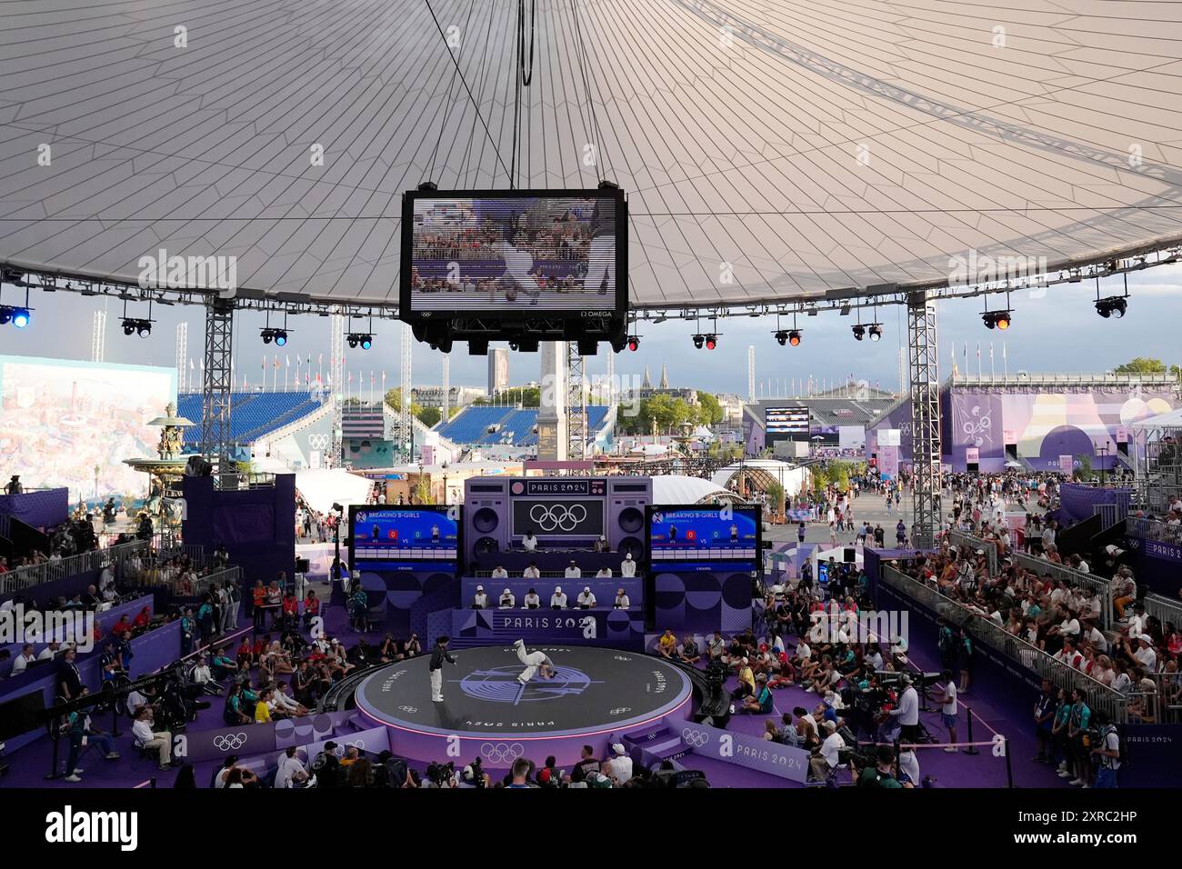 China's Qingyi Liu, known as B-Girl 671, and Ukraine's Kateryna ...