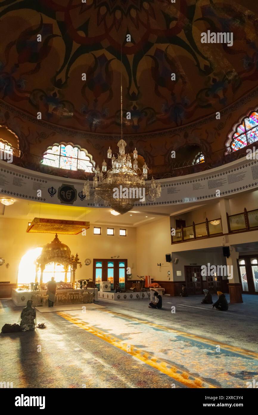England, Kent, Gravesend, The Guru Nanak Darbar Gurdwara, Interior View ...