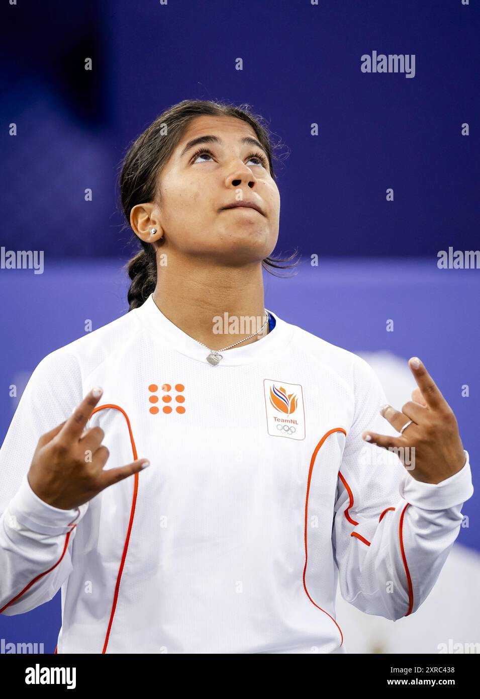 PARIS - India Sardjoe during the quarter final breaking for B-girls on ...