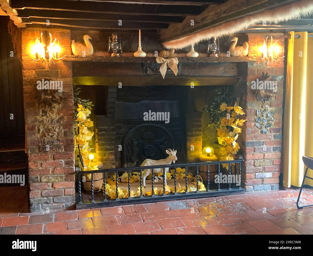 Bledlow, Princes Risborough, UK. 8th August, 2024. A warm welcome ...