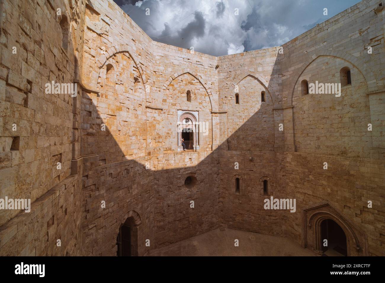 View of the octagonal courtyard of Castel del Monte in Apulia Stock ...