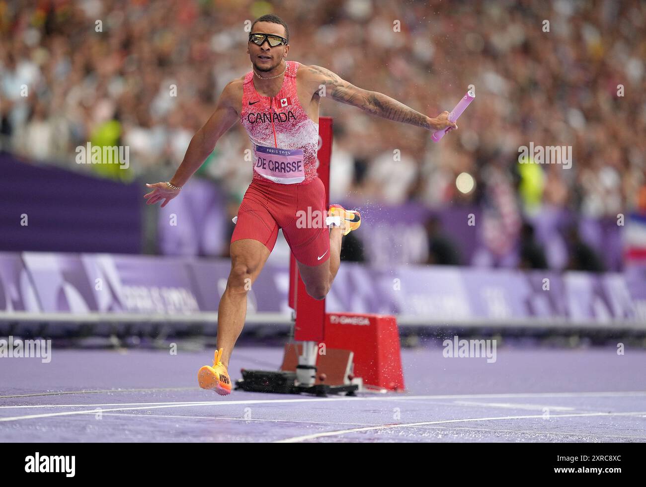 Paris, France. 9th Aug, 2024. Andre de Grasse of team Canada reacts ...