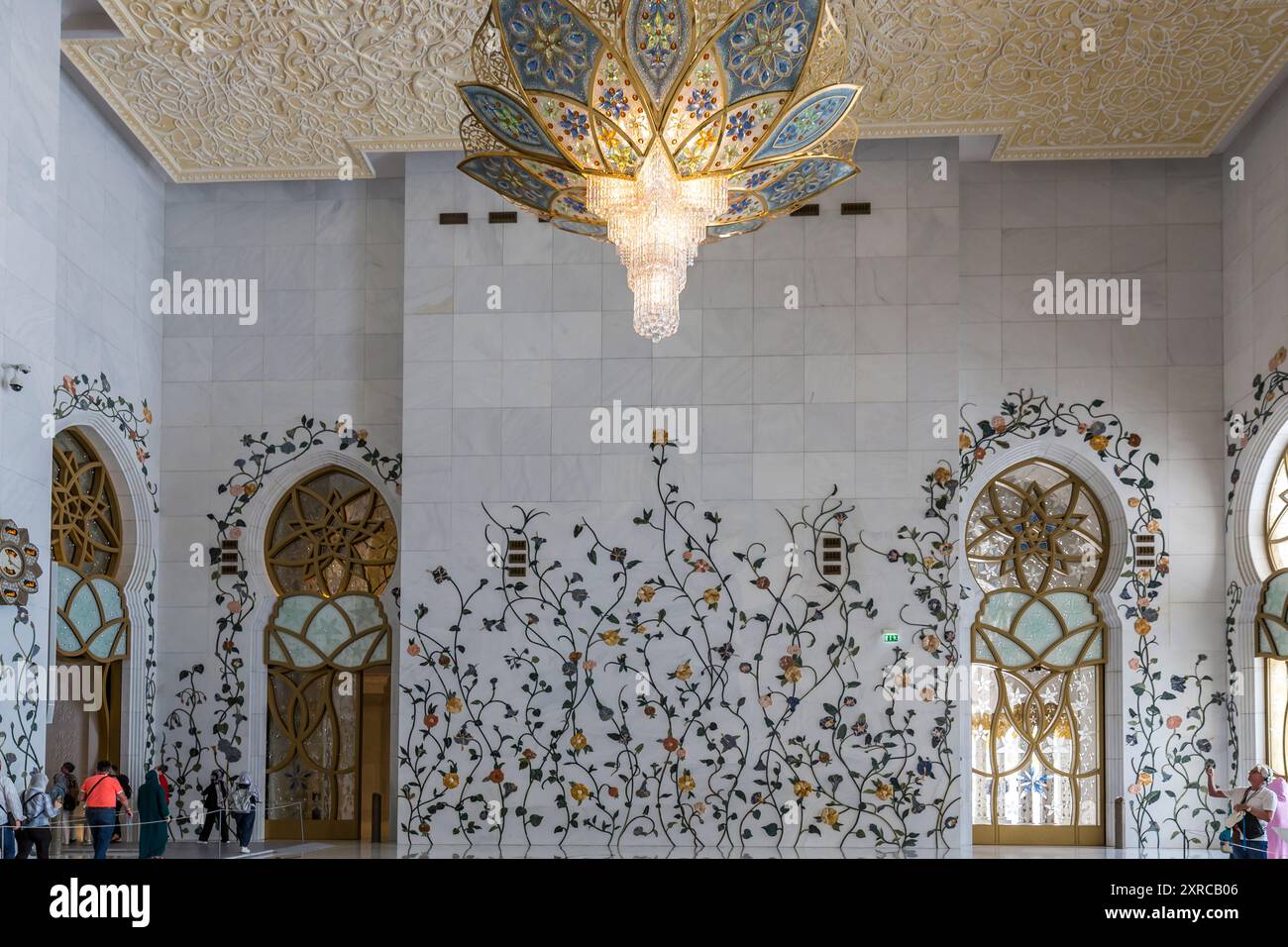 Entrance Hall, Sheikh Zayed Mosque, Grand Mosque, Abu Dhabi, United ...