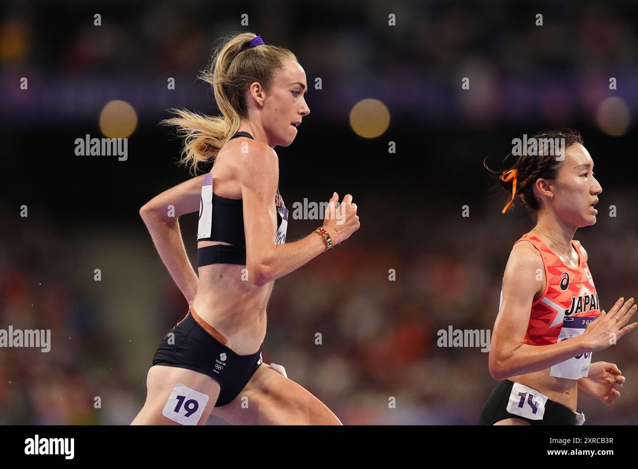 Great Britain's Eilish McColgan (left) competes in the Women's 10,000m ...