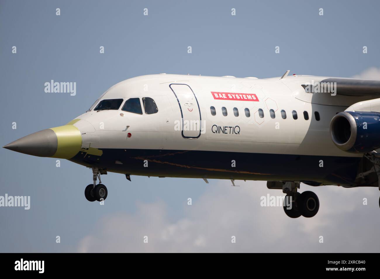 The Qinetiq Avro RJ100 arrives at RAF Fairford for the Royal ...