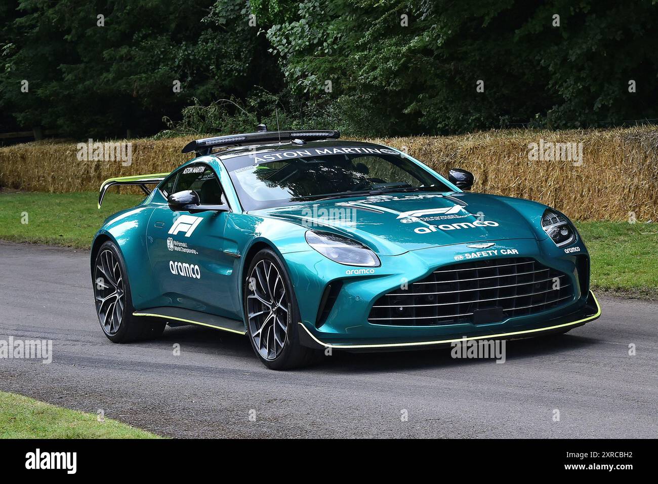 Aston Martin Vantage, FIA F1 Safety Car, The Formula 1 Teams, a ...