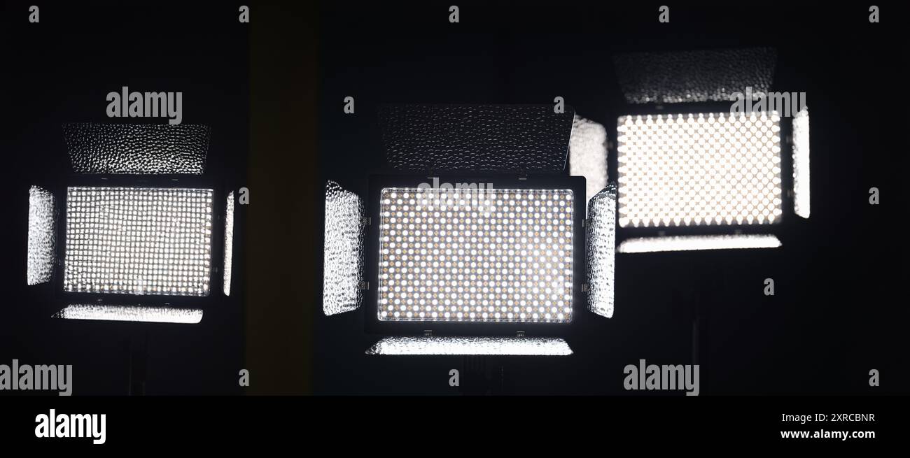 Led panel video filming hi-res stock photography and images - Alamy