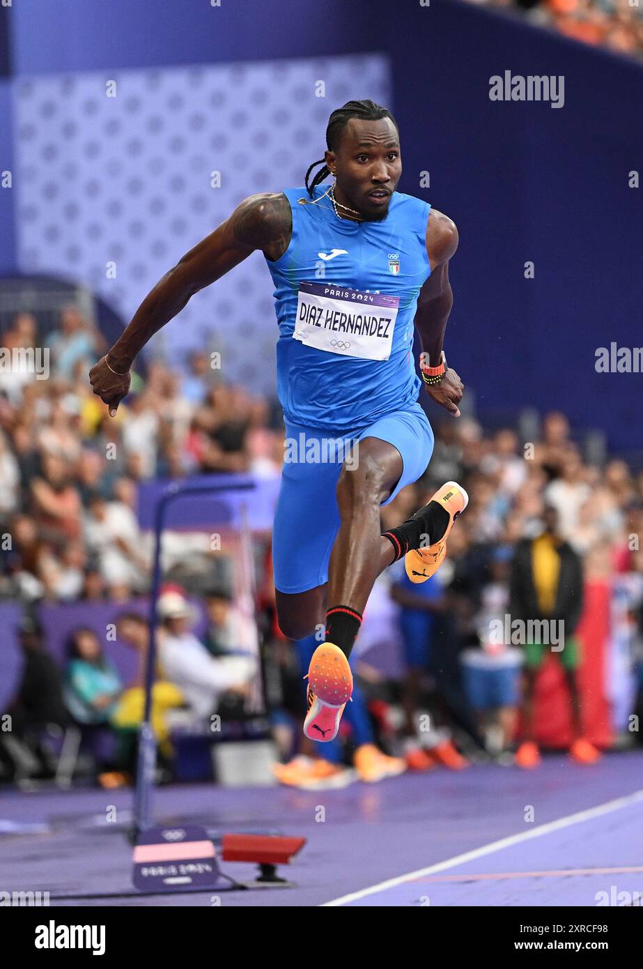 Paris, France. 9th Aug, 2024. Andy Diaz Hernandez of Italy competes ...
