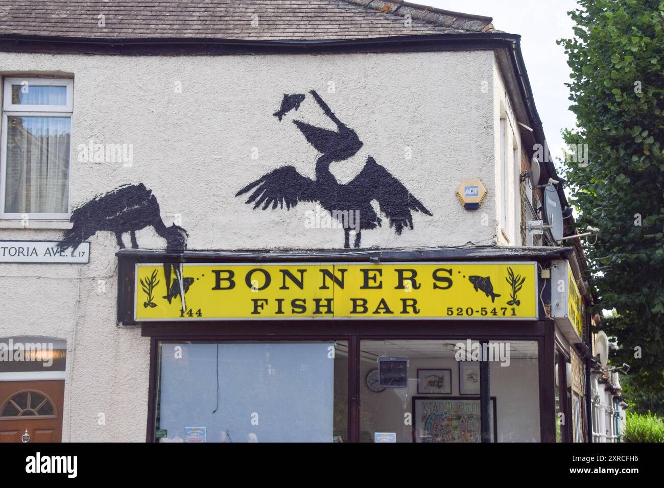 Banksy fish hi-res stock photography and images - Alamy