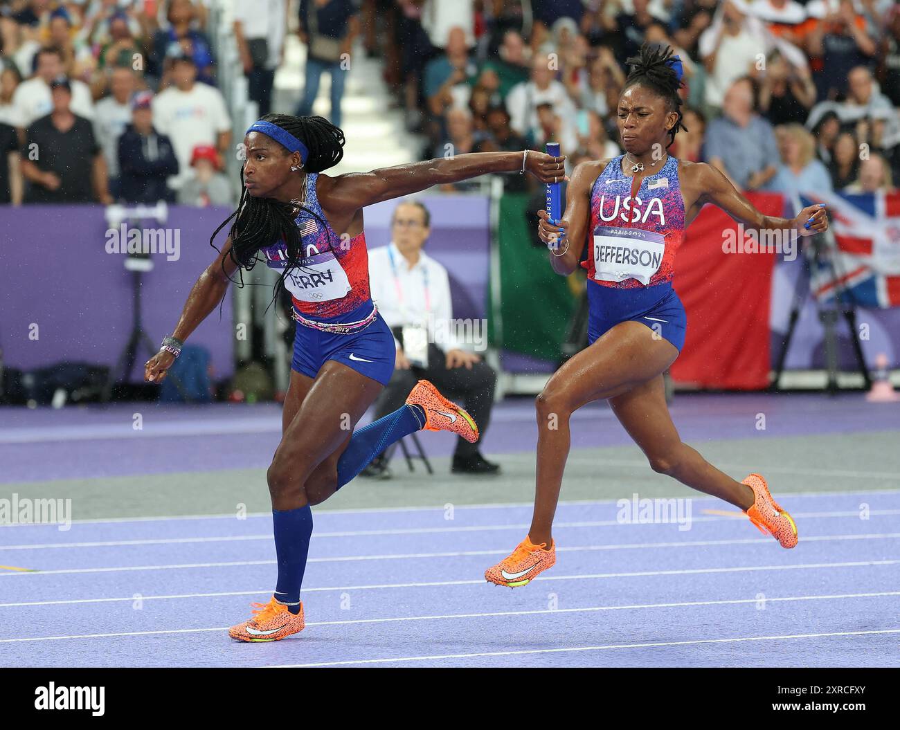 Paris, France. 9th Aug, 2024. Melissa Jefferson (R) and Twanisha Terry ...