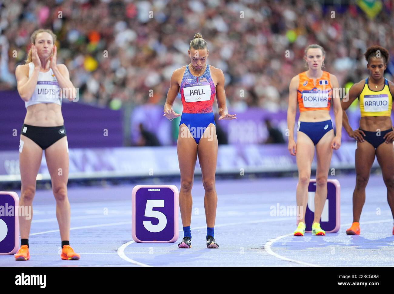 Paris, France. 9th Aug, 2024. Anna Hall (2nd L) of the United States ...