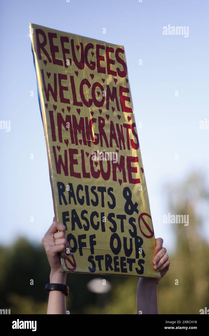 09 August 2024, Crawley Sussex, UK Anti Racist Camaigners Rally In ...