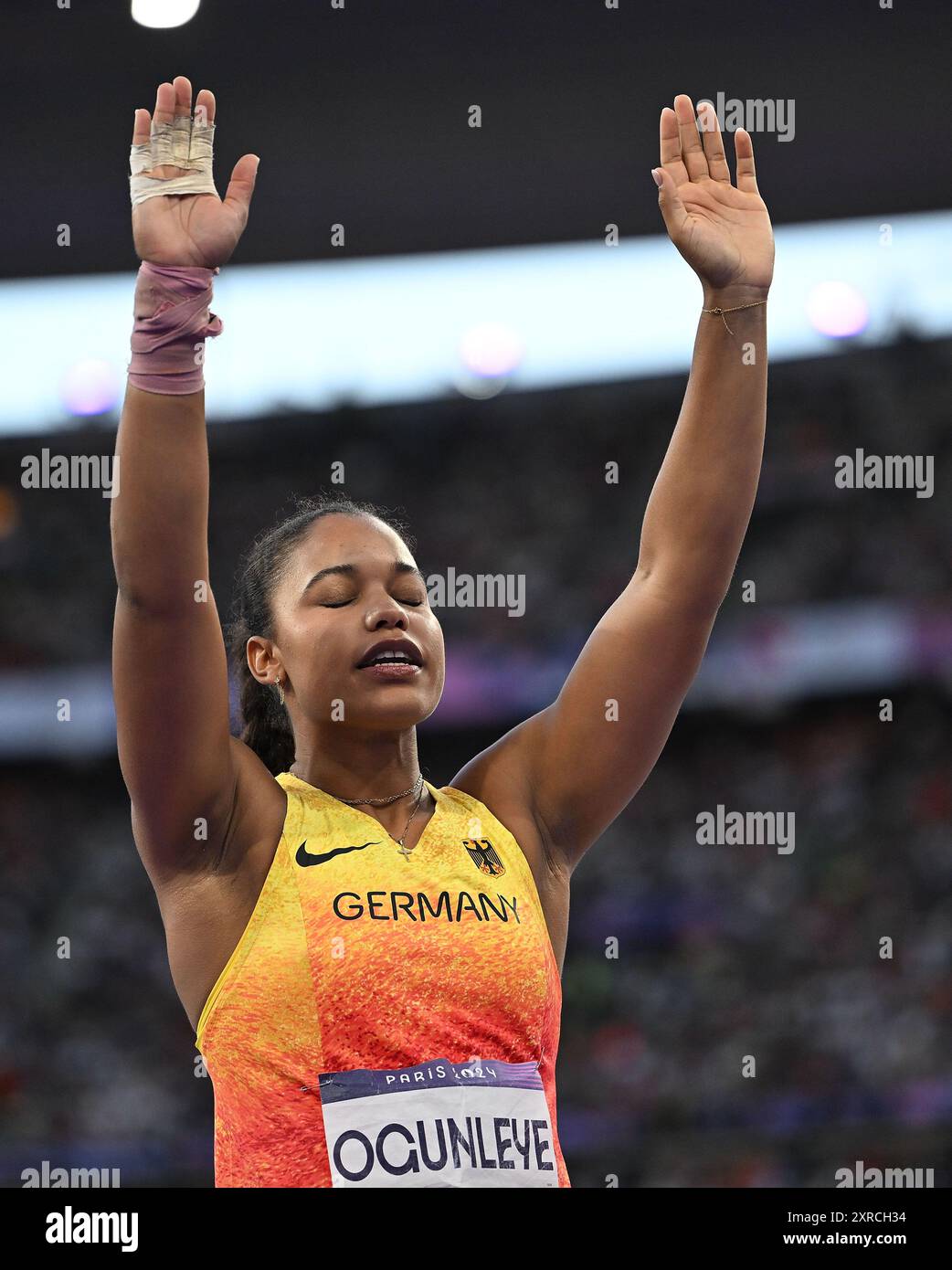 Paris, France. 9th Aug, 2024. Yemisi Ogunleye of Germany celebrates ...