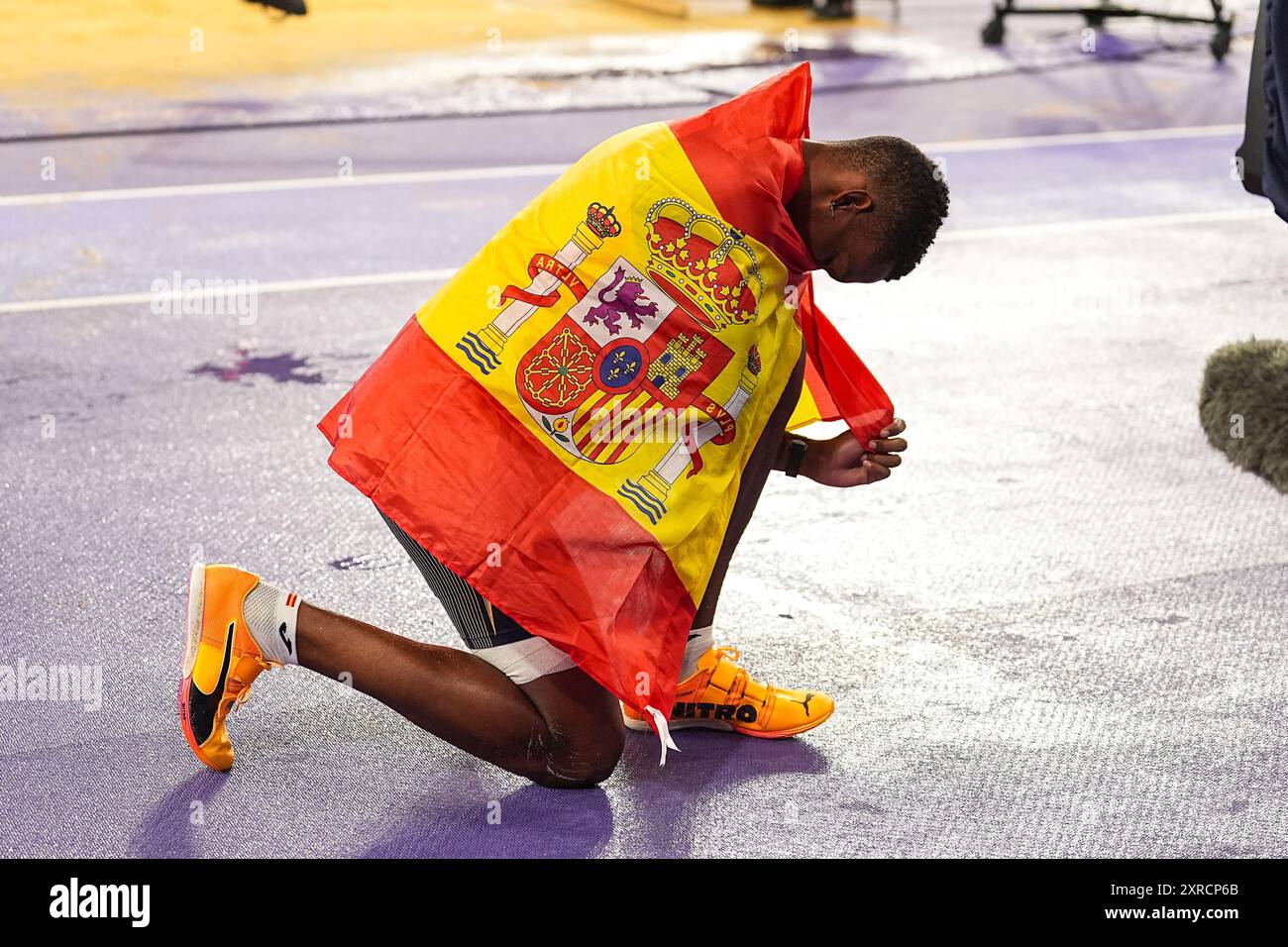 Jordan Alejandro Diaz Fortun of Spain celebrate the gold medal during Men's Triple Jump Final of ...