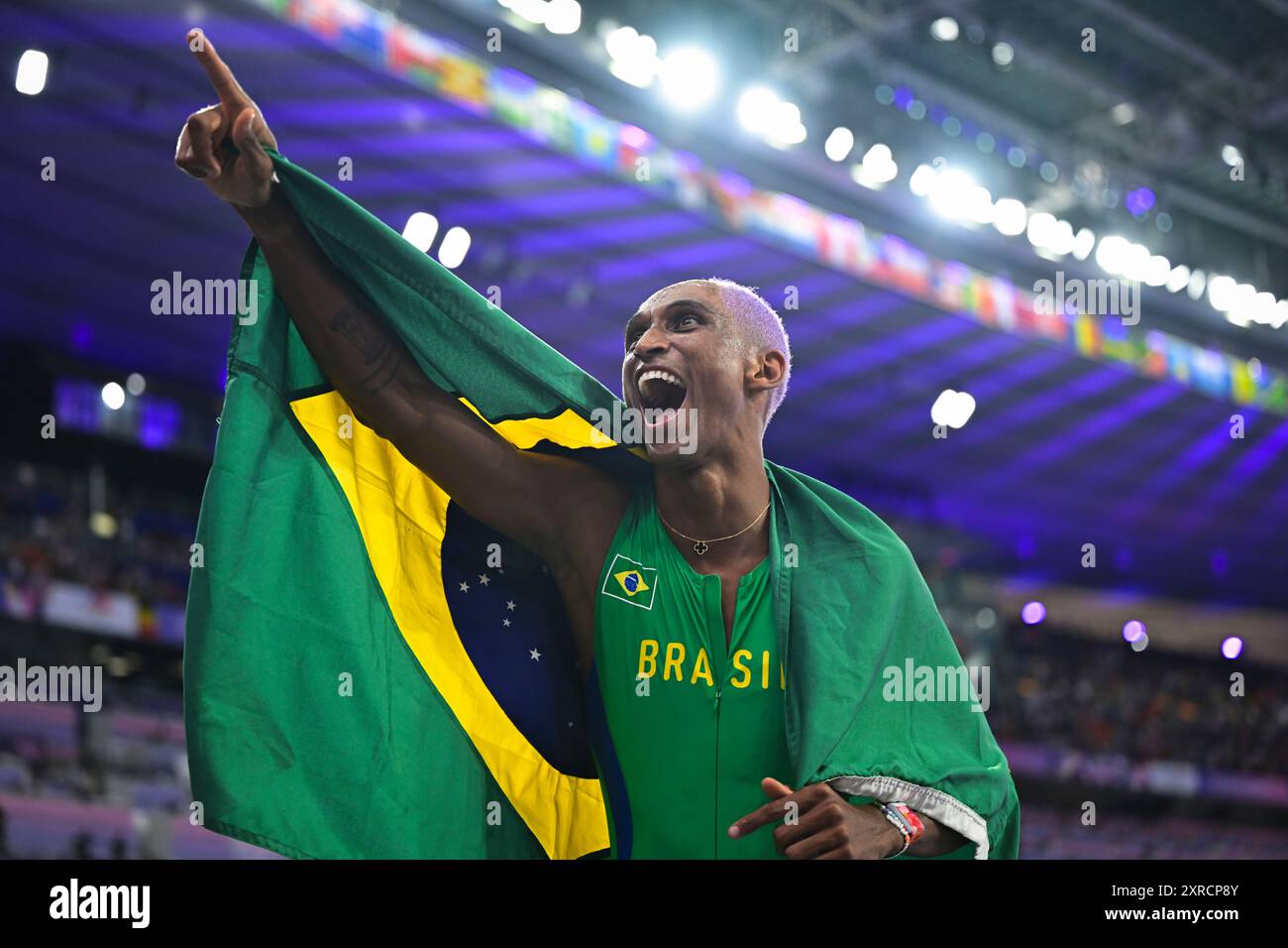 SAINT-DENIS, PA - 09.08.2024: MEN'S 400M HURDLES - Paris 2024 Olympics ...
