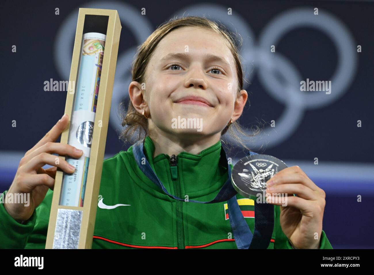 Olympic podium ceremony 2024 hi-res stock photography and images - Alamy