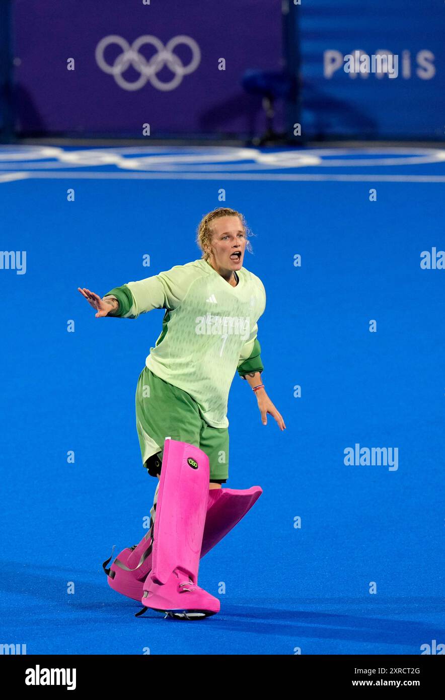 Netherlands' goalkeeper Anne Veenendaal dances to celebrate after ...