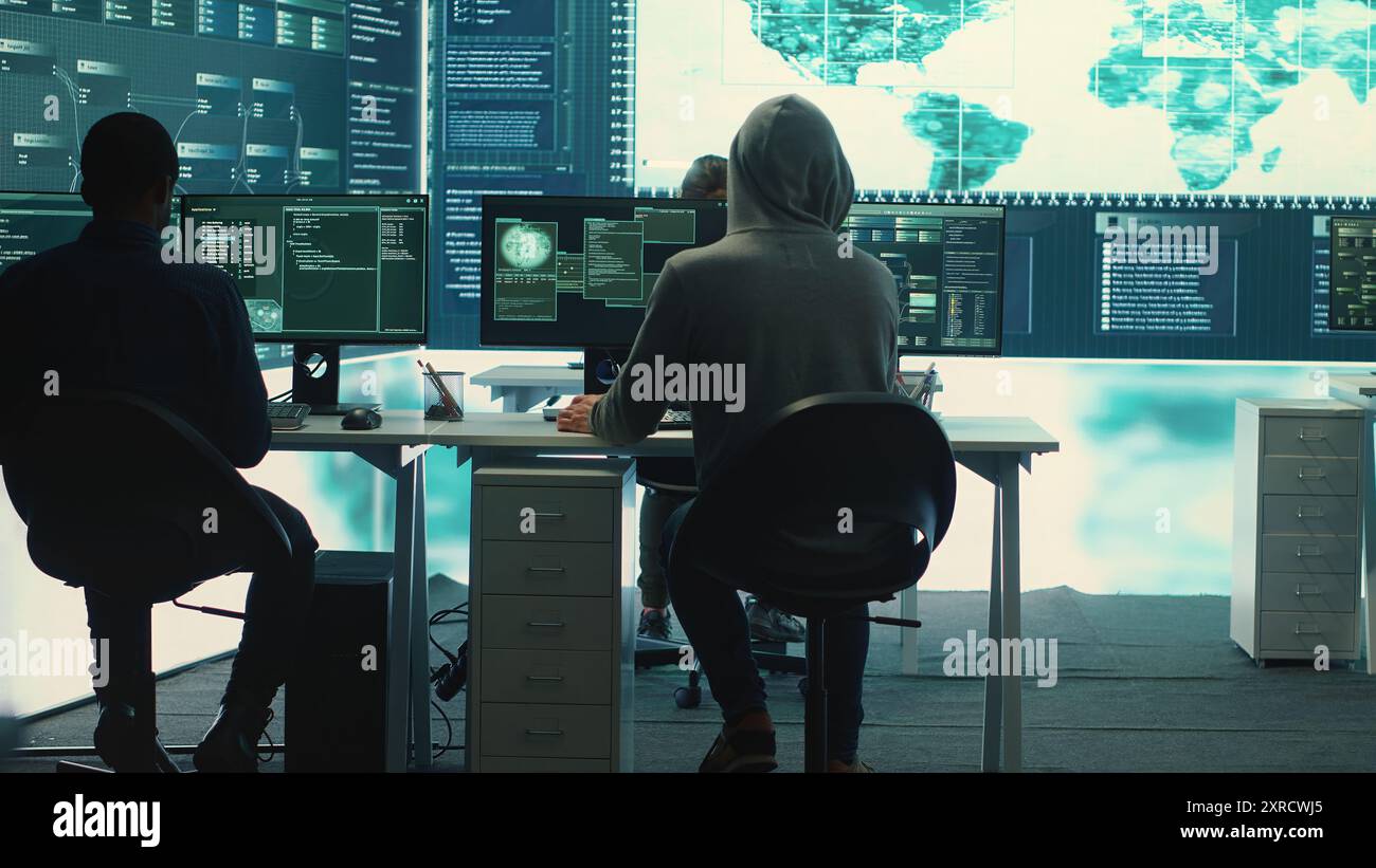 Cyber defense team working hi-res stock photography and images - Alamy