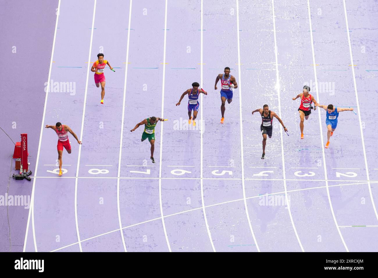 General view during Men's 4 x 400m Relay Final of the Athletics on ...