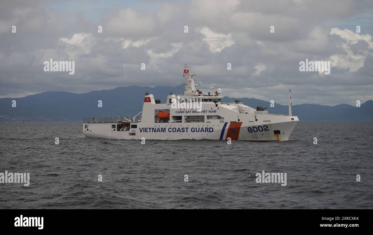 Philippine coast guard drill hi-res stock photography and images - Alamy