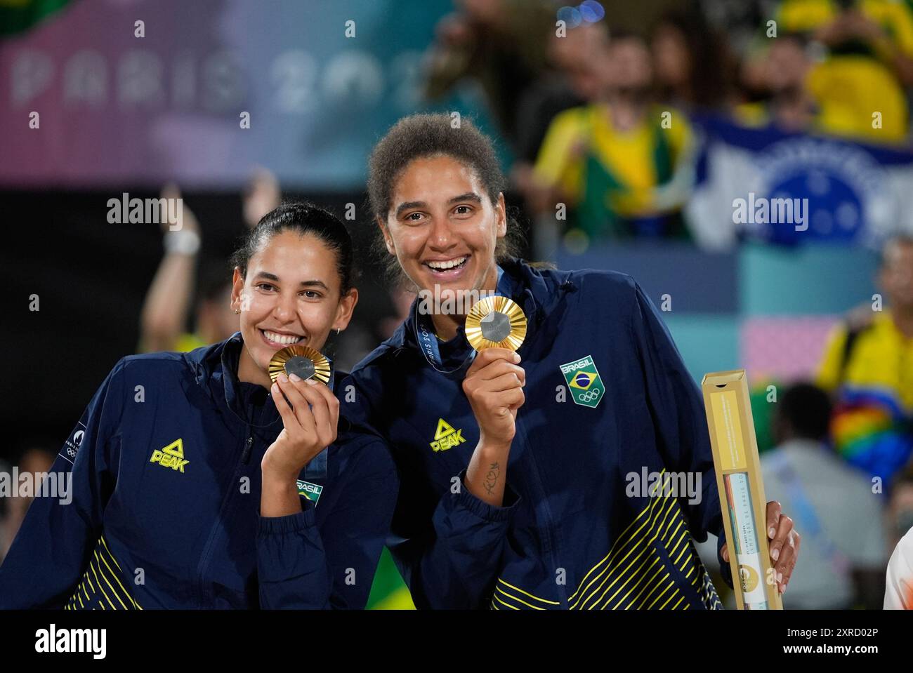 Brazil's Eduarda "Duda" Santos Lisboa, left, and Brazil's Ana Patricia ...