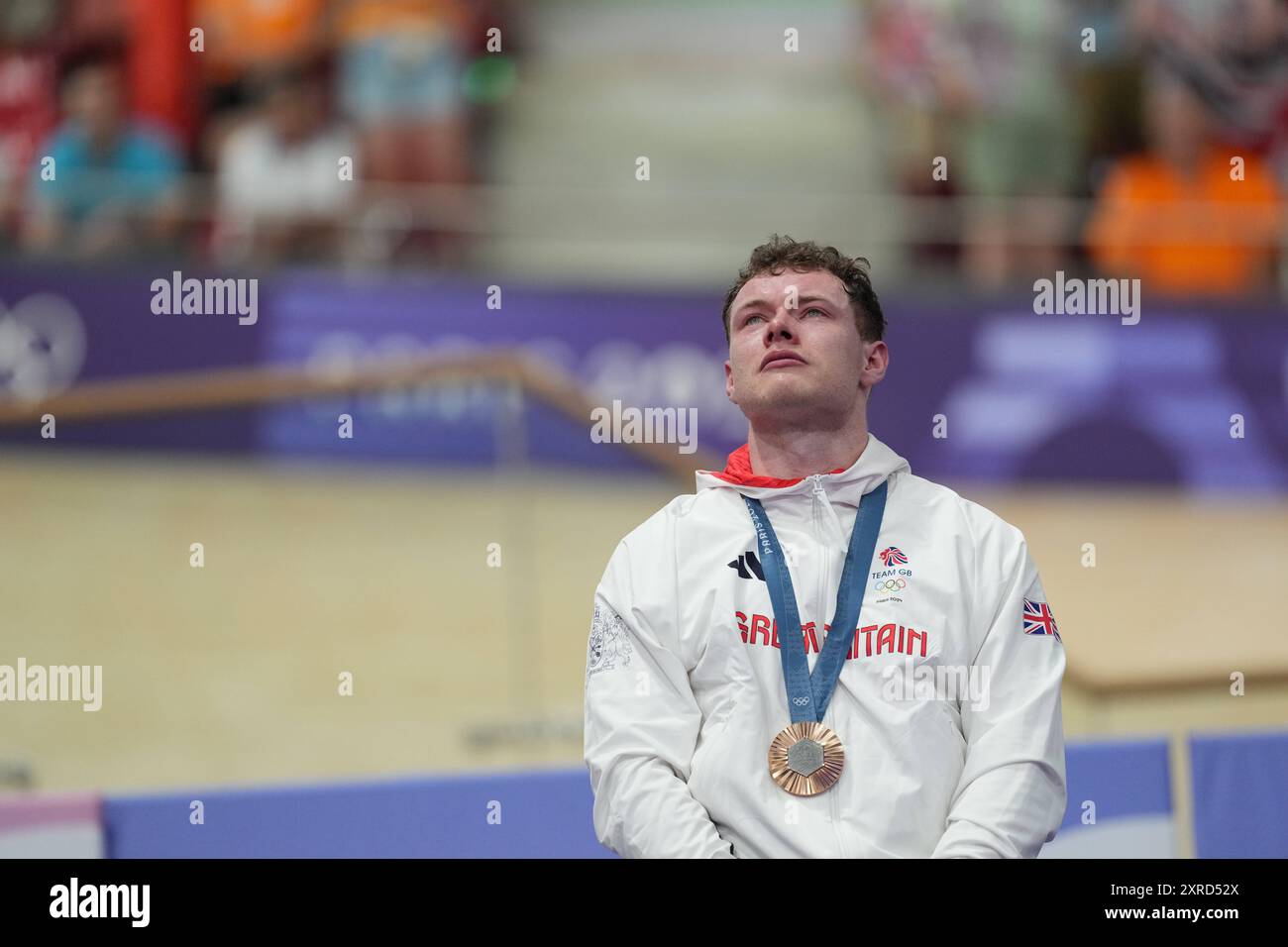 Paris, France. 9th Aug, 2024. Bronze medalist Jack Carlin of Britain reacts during the victory ...