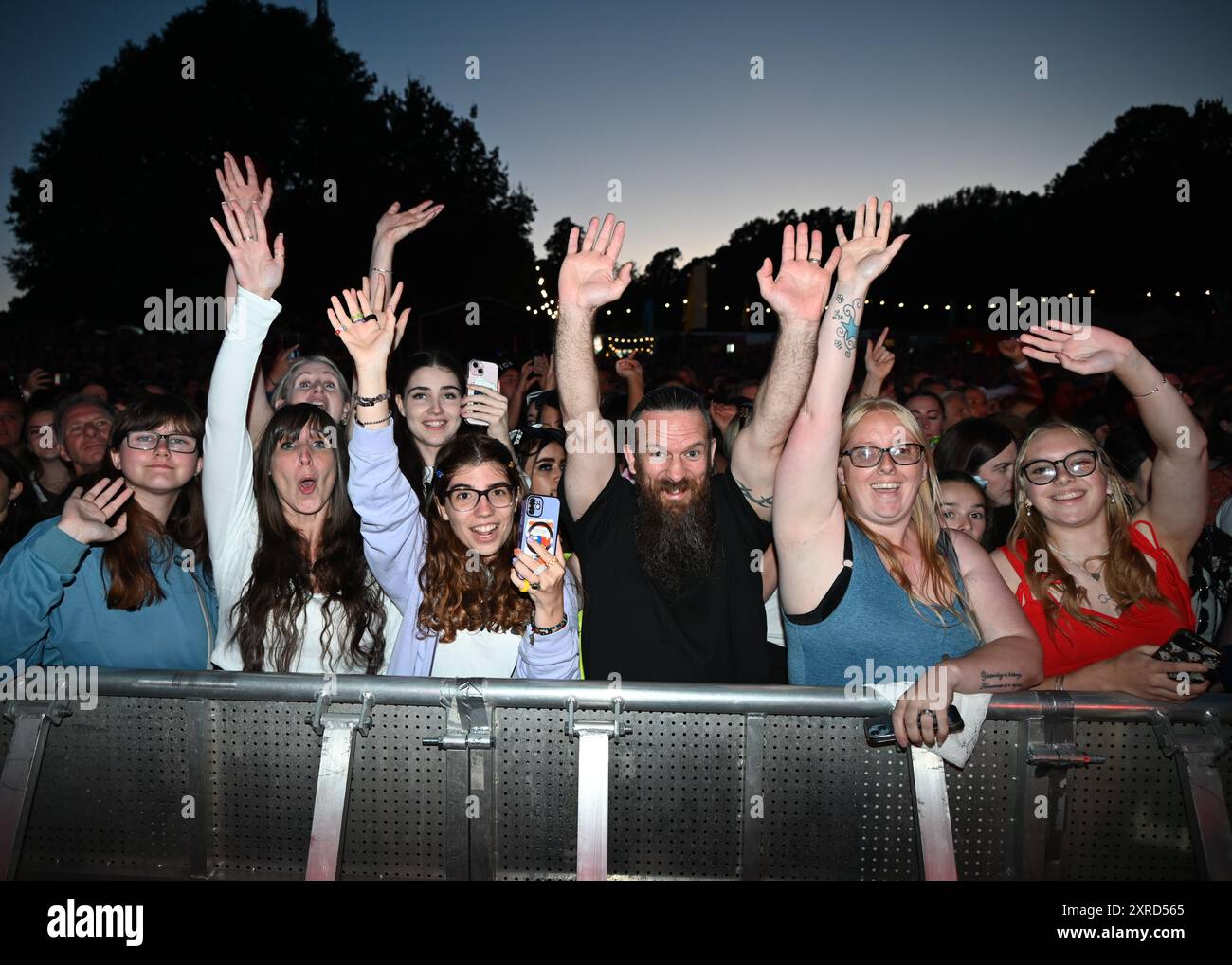 LONDON, UK. 9th Aug, 2024. Thousands of fans cheered as Jess Glynne ...