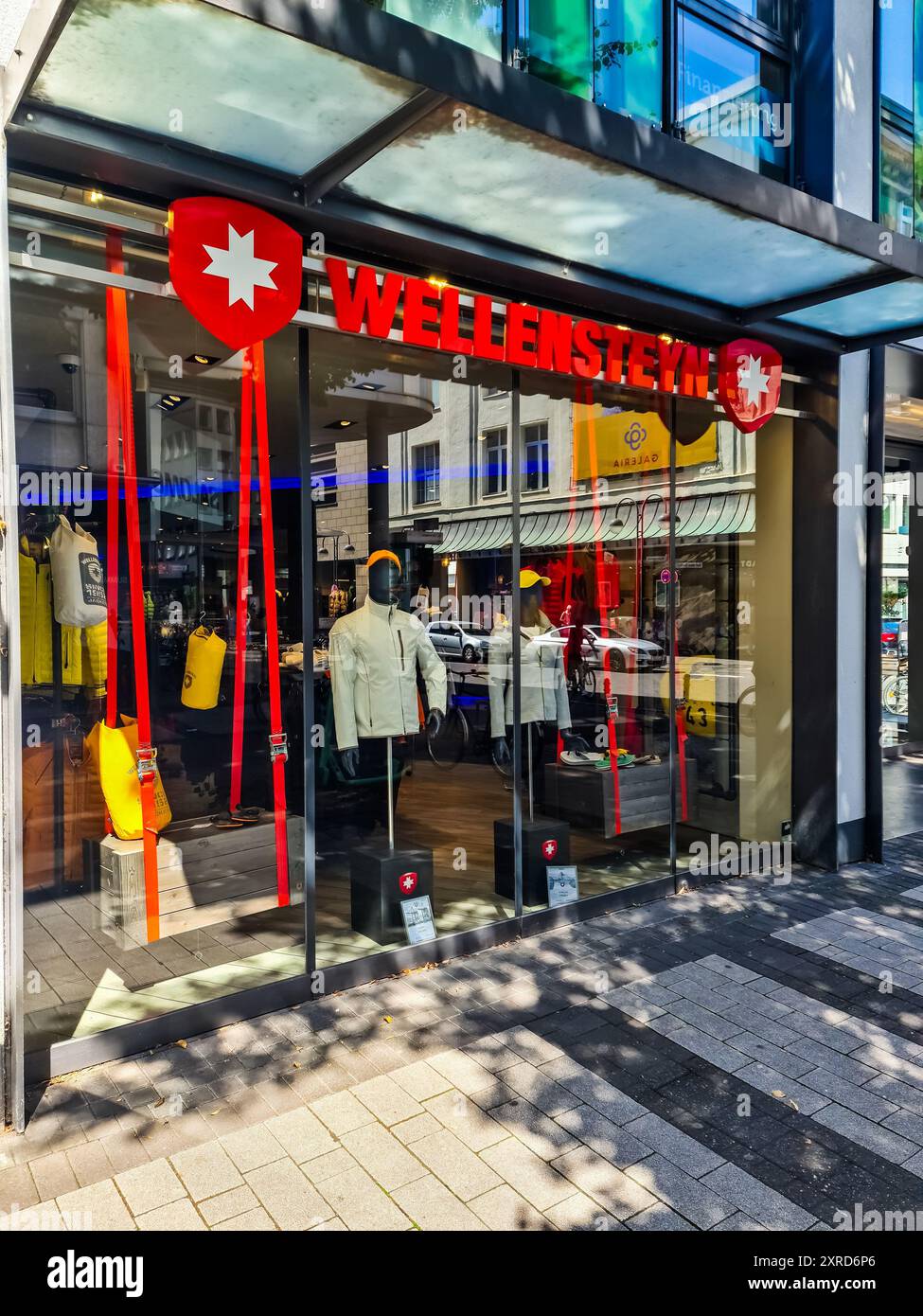 Wellensteyn logo hi-res stock photography and images - Alamy