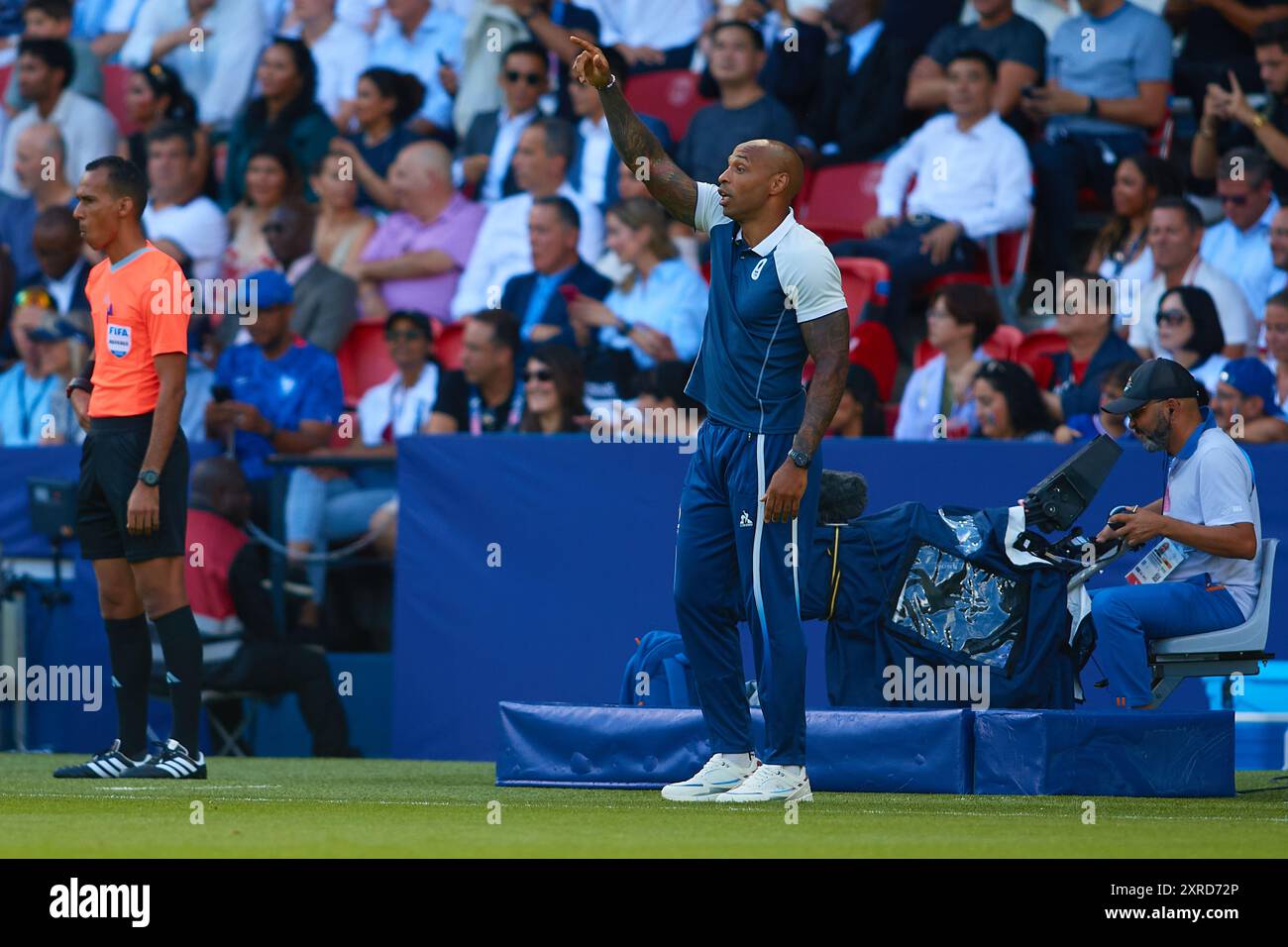 Thierry henry head coach hi-res stock photography and images - Alamy
