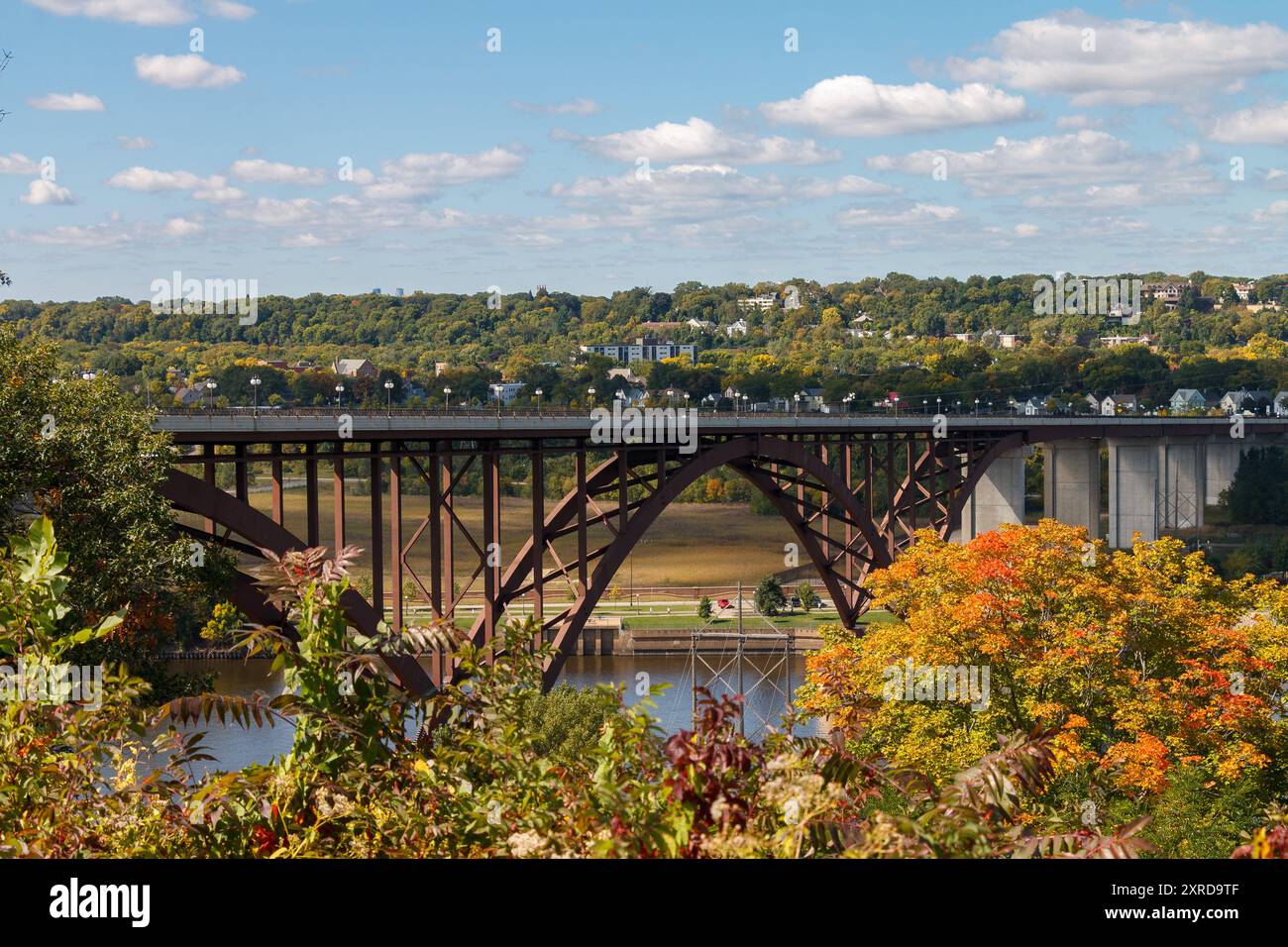 Smith avenue bridge hi-res stock photography and images - Alamy