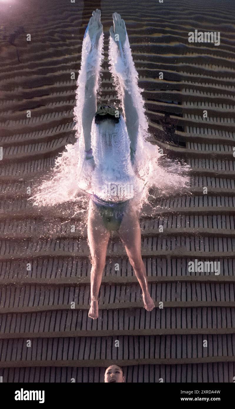 Saint Denis. 9th Aug, 2024. Wang Liuyi/Wang Qianyi of China compete ...
